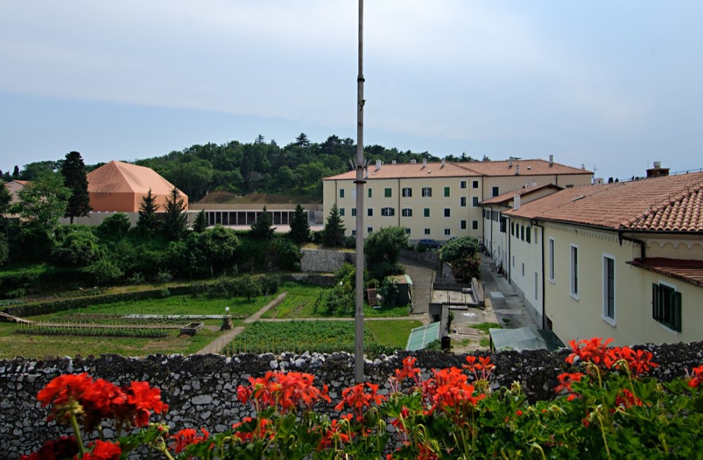 FORMAKERS - Pope John Paul II Hall / Randic & Turato