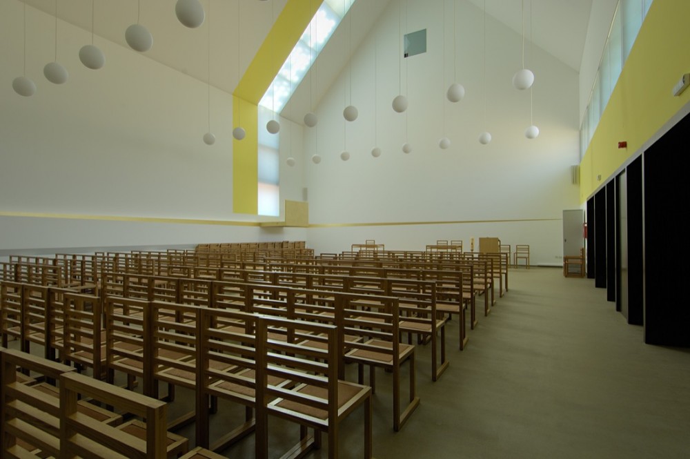 FORMAKERS - Pope John Paul II Hall / Randic & Turato